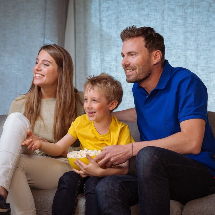 GLYDEA ULTRA 60e RTS the new, premium, ultra-quiet curtain motor | Somfy